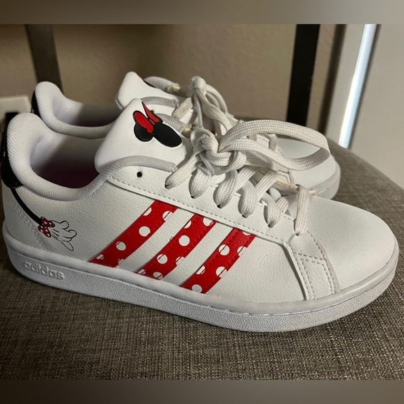 Shoes | Adidas Minnie Mouse Sneaker Shoes | Poshmark